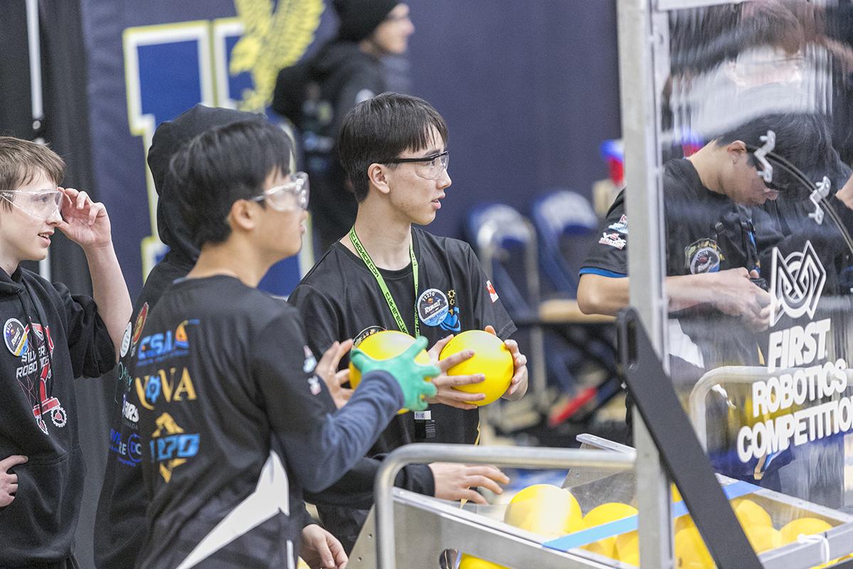 Robotics, teamwork and innovation take centre stage at Humber | Humber ...